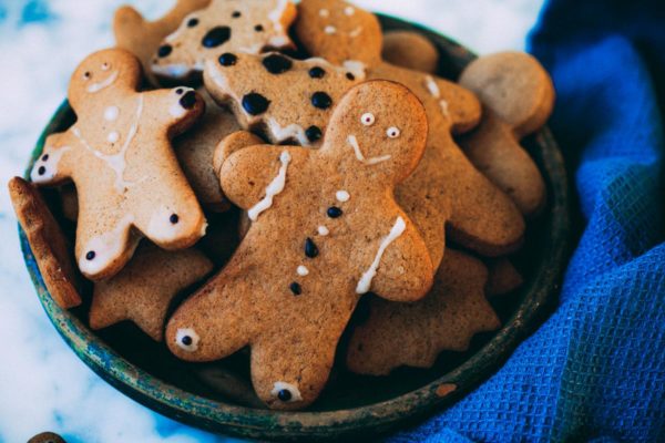 GINGERBREAD COOKIES / GALLETAS DE NAVIDAD